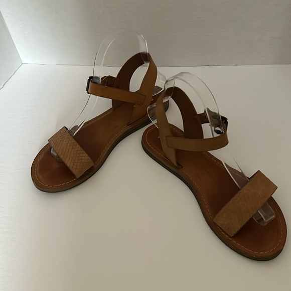 MIA | Shoes | Mia Brown Sandals | Poshmark